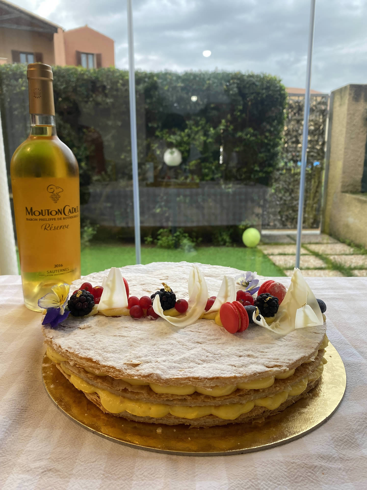 Patisserie, cakes and single portions - The Square Cannigione